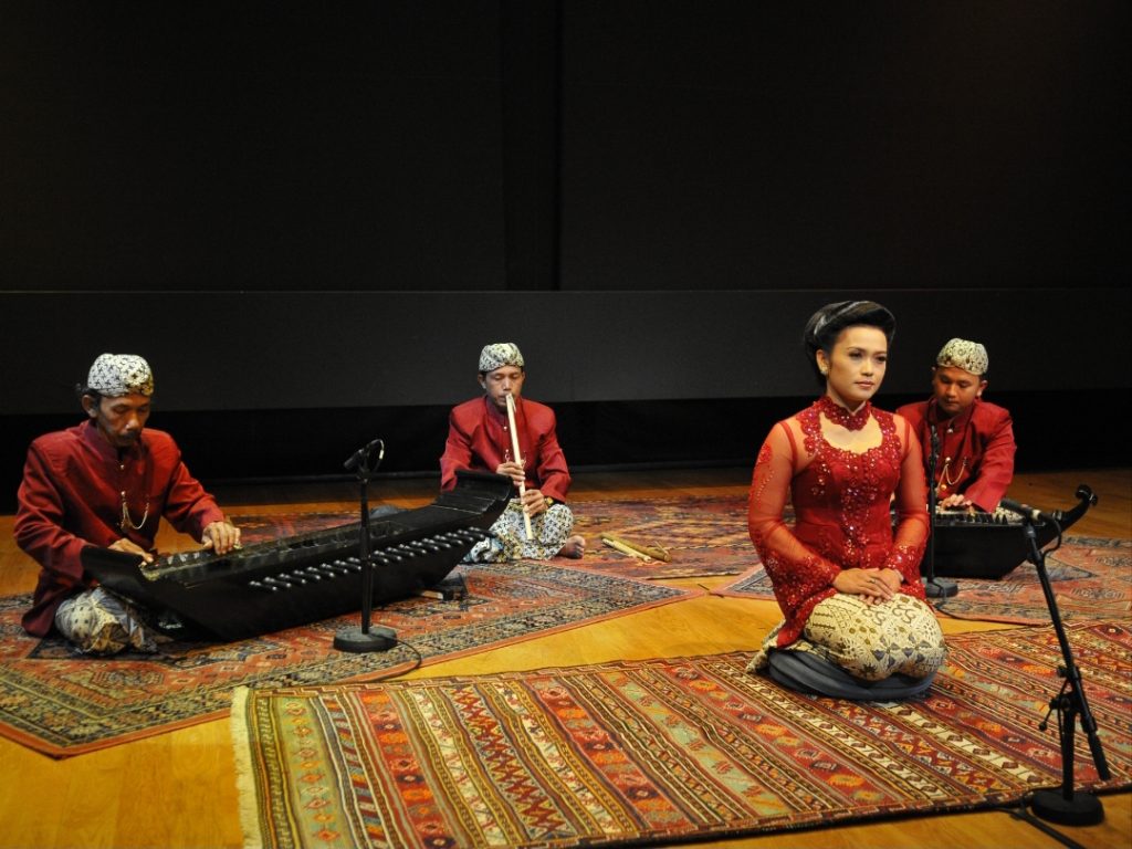 Suara Melengking dari Suling, Ada Sejak Zaman Purba