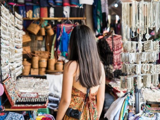 Pasar Seni Kuta, Pusat Cendera Mata khas Bali