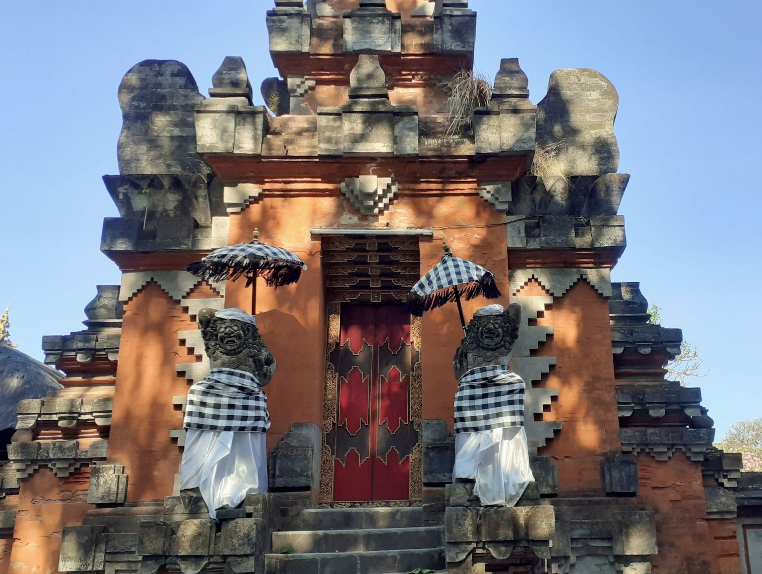 Makna Kain Poleng Bali, Simbol Rwa Bhineda